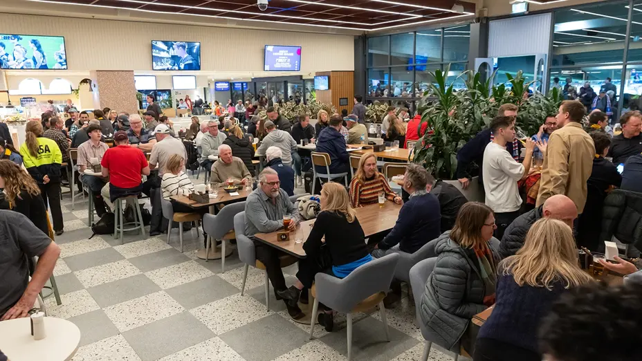 Trumble Bar and Café | MCC